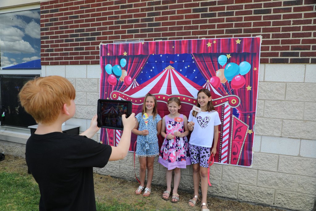 Live Feed | Westfall Elementary School